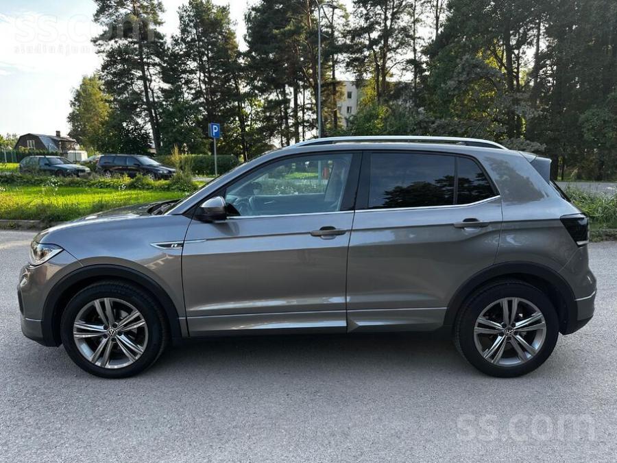 Volkswagen T-Cross 2021 in Riga, with an engine capacity of 1.00 L and mileage of 74 thousand km for 16500 €, photo 2 on AUTOMOTO.COM.LV