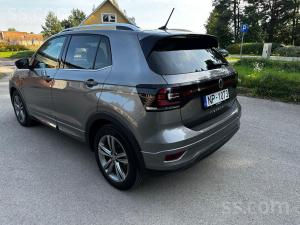 Volkswagen T-Cross 2021 in Riga, with an engine capacity of 1.00 L and mileage of 74 thousand km for 16500 €, photo 3 on AUTOMOTO.COM.LV