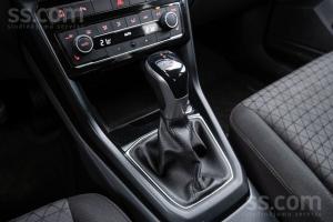 Фольксваген T-Cross 2021 в Рига, объемом двигателя 1.00 л и пробегом 126 тыс. км за 13950 €, фото 13 на AUTOMOTO.COM.LV