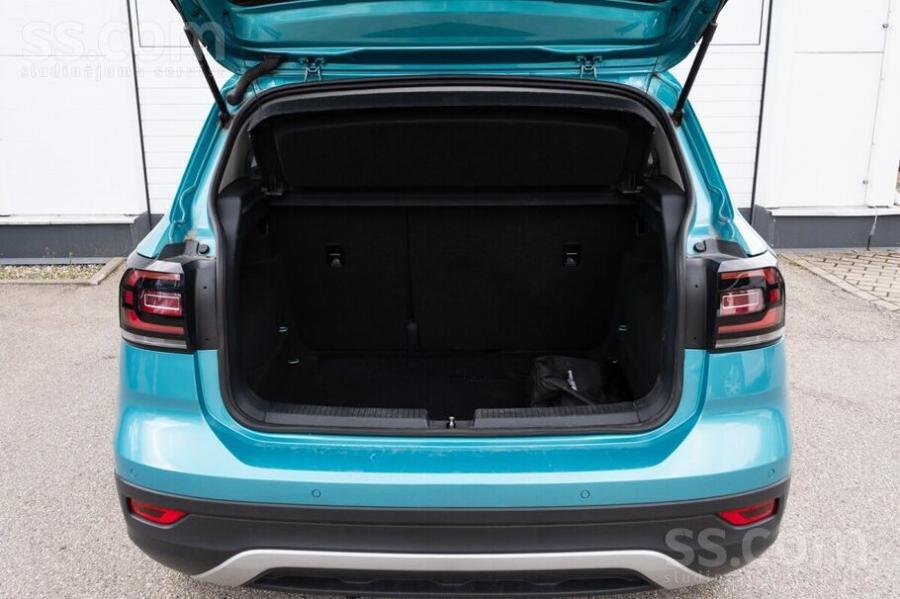 Volkswagen T-Cross 2021 Rīga, ar dzinēja tilpumu 1.00 L un nobraukumu 71 tūkst. km par 13950 €, foto 16 vietnē AUTOMOTO.COM.LV