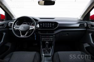 Volkswagen T-Cross 2021 Rīga, ar dzinēja tilpumu 1.00 L un nobraukumu 47 tūkst. km par 15950 €, foto 10 vietnē AUTOMOTO.COM.LV