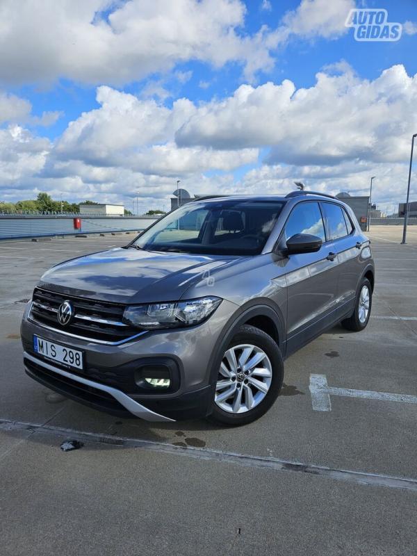 Фольксваген T-Cross 2021 в Вильнюс, объемом двигателя 1.00 л и пробегом 55 тыс. км за 16200 €, фото 3 на AUTOMOTO.COM.LV