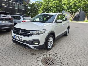 Фольксваген T-Cross 2022 в Рига, объемом двигателя 1.00 л и пробегом 210 тыс. км за 9600 €, фото  на AUTOMOTO.COM.LV