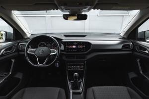 Volkswagen T-Cross 2022 in Ventspils, with an engine capacity of 1.00 L and mileage of 62 thousand km for 16050 €, photo 16 on AUTOMOTO.COM.LV