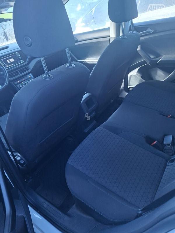 Volkswagen T-Cross 2022 in Kaunas, with an engine capacity of 1.00 L and mileage of 229 thousand km for 12500 €, photo 10 on AUTOMOTO.COM.LV