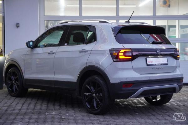 Volkswagen T-Cross 2023 in Kaunas, with an engine capacity of 1.00 L and mileage of 24 thousand km for 25480 €, photo 4 on AUTOMOTO.COM.LV