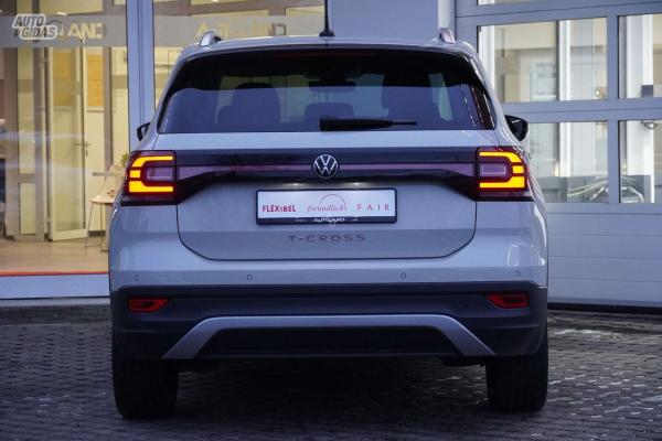 Volkswagen T-Cross 2023 in Kaunas, with an engine capacity of 1.00 L and mileage of 24 thousand km for 25480 €, photo 5 on AUTOMOTO.COM.LV