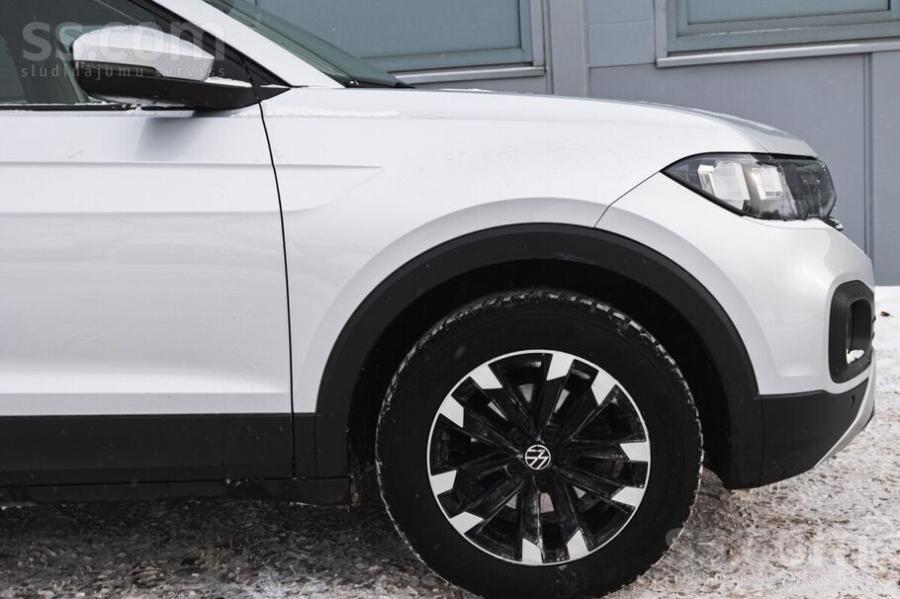 Volkswagen T-Cross 2023 Ventspils, ar dzinēja tilpumu 1.00 L un nobraukumu 31 tūkst. km par 21300 €, foto 9 vietnē AUTOMOTO.COM.LV