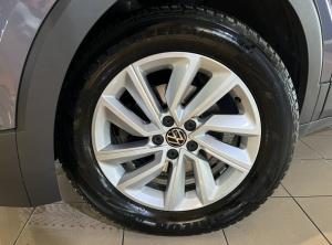 Volkswagen T-Cross 2023 Viļņa, ar dzinēja tilpumu 1.00 L un nobraukumu 60 tūkst. km par 16500 €, foto 4 vietnē AUTOMOTO.COM.LV
