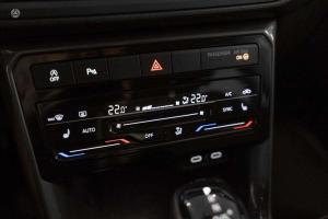 Volkswagen T-Cross 2023 Viļņa, ar dzinēja tilpumu 1.00 L un nobraukumu 31 tūkst. km par 18500 €, foto 14 vietnē AUTOMOTO.COM.LV