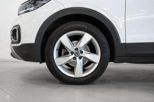 Volkswagen T-Cross 2023 Viļņa, ar dzinēja tilpumu 1.00 L un nobraukumu 31 tūkst. km par 18500 €, foto 19 vietnē AUTOMOTO.COM.LV