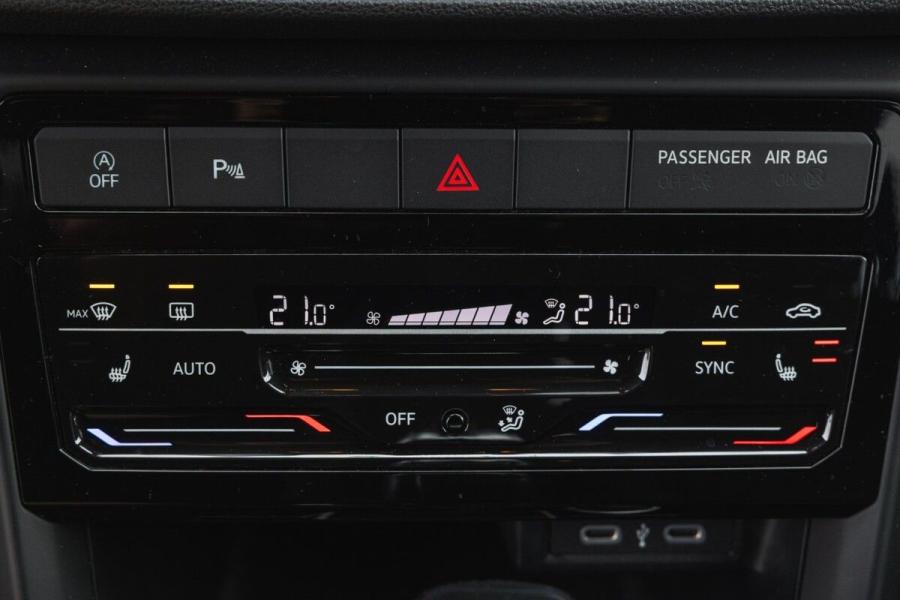Volkswagen T-Cross 2023 Ventspils, ar dzinēja tilpumu 1.00 L un nobraukumu 40 tūkst. km par 19300 €, foto 26 vietnē AUTOMOTO.COM.LV