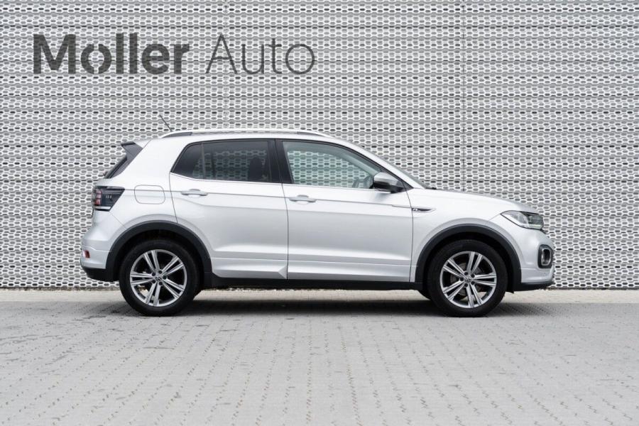 Volkswagen T-Cross 2024 in Marupe, with an engine capacity of 1.00 L and mileage of 35 thousand km for 19300 €, photo 6 on AUTOMOTO.COM.LV