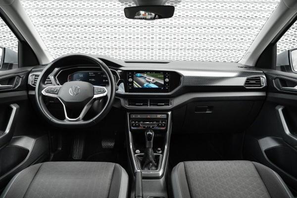 Volkswagen T-Cross 2024 Mārupe, ar dzinēja tilpumu 1.00 L un nobraukumu 35 tūkst. km par 19300 €, foto 7 vietnē AUTOMOTO.COM.LV