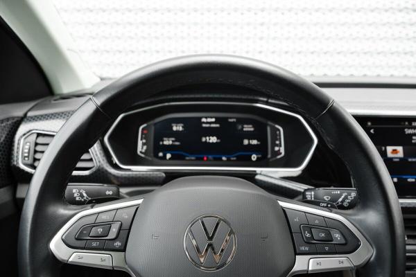 Volkswagen T-Cross 2024 Mārupe, ar dzinēja tilpumu 1.00 L un nobraukumu 35 tūkst. km par 19300 €, foto 10 vietnē AUTOMOTO.COM.LV