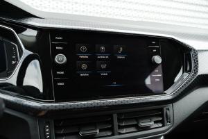 Volkswagen T-Cross 2024 in Marupe, with an engine capacity of 1.00 L and mileage of 35 thousand km for 19300 €, photo 19 on AUTOMOTO.COM.LV