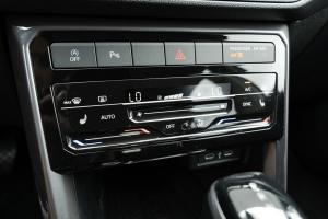 Volkswagen T-Cross 2024 in Marupe, with an engine capacity of 1.00 L and mileage of 35 thousand km for 19300 €, photo 20 on AUTOMOTO.COM.LV
