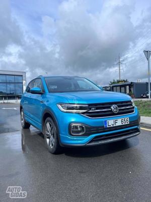 Зеленый Фольксваген T-Cross 2020 в Каунас, объемом двигателя 1.00 л и пробегом 89 тыс. км за 16200 €, фото  на AUTOMOTO.COM.LV