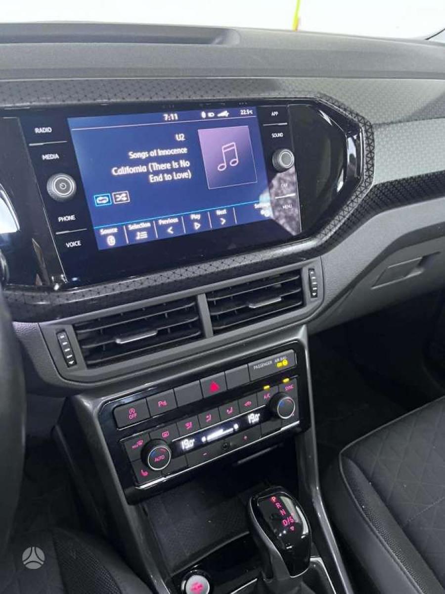 Zaļš Volkswagen T-Cross 2020 Kauņa, ar dzinēja tilpumu 1.00 L un nobraukumu 89 tūkst. km par 14900 €, foto 17 vietnē AUTOMOTO.COM.LV