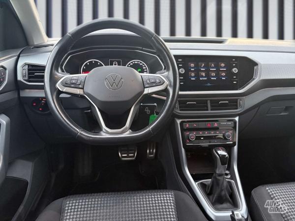 Zaļš Volkswagen T-Cross 2021 Kauņa, ar dzinēja tilpumu 1.00 L un nobraukumu 45 tūkst. km par 21976 €, foto 10 vietnē AUTOMOTO.COM.LV