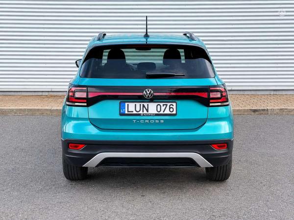 Зеленый Фольксваген T-Cross 2021 в Вильнюс, объемом двигателя 1.00 л и пробегом 115 тыс. км за 14490 €, фото 6 на AUTOMOTO.COM.LV