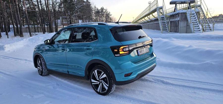 Zaļš Volkswagen T-Cross 2022 Viļņa, ar dzinēja tilpumu 1.00 L un nobraukumu 41 tūkst. km par 18900 €, foto 19 vietnē AUTOMOTO.COM.LV