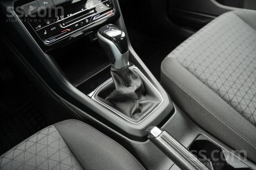 Zaļš Volkswagen T-Cross 2022 Rīga, ar dzinēja tilpumu 1.50 L un nobraukumu 75 tūkst. km par 19900 €, foto 12 vietnē AUTOMOTO.COM.LV