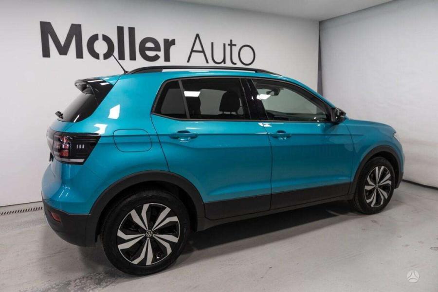 Zaļš Volkswagen T-Cross 2023 Viļņa, ar dzinēja tilpumu 1.00 L un nobraukumu 23 tūkst. km par 19950 €, foto 3 vietnē AUTOMOTO.COM.LV