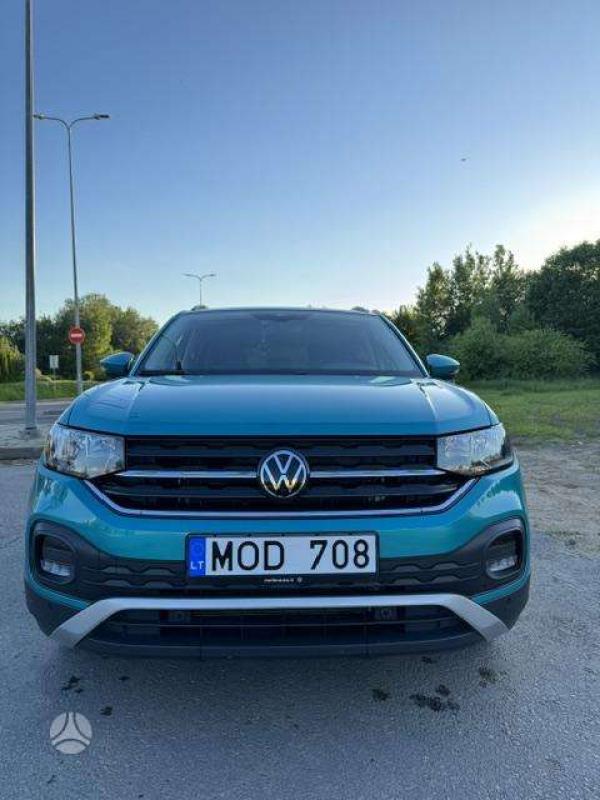 Green Volkswagen T-Cross 2023 in Vilnius, with an engine capacity of 1.00 L and mileage of 13 thousand km for 20500 €, photo 9 on AUTOMOTO.COM.LV