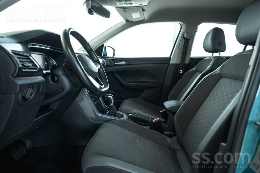 Zaļš Volkswagen T-Cross 2022 Rīga, ar dzinēja tilpumu 1.00 L un nobraukumu 54 tūkst. km par 18900 €, foto 6 vietnē AUTOMOTO.COM.LV