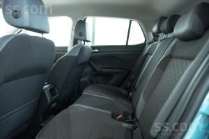 Zaļš Volkswagen T-Cross 2022 Rīga, ar dzinēja tilpumu 1.00 L un nobraukumu 54 tūkst. km par 18900 €, foto 7 vietnē AUTOMOTO.COM.LV