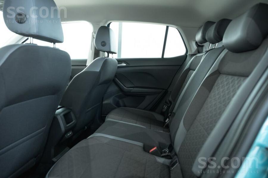 Zaļš Volkswagen T-Cross 2022 Rīga, ar dzinēja tilpumu 1.00 L un nobraukumu 54 tūkst. km par 18900 €, foto 7 vietnē AUTOMOTO.COM.LV