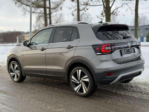 Grey Volkswagen T-Cross 2019 in Panevezys, with an engine capacity of 1.60 L and mileage of 140 thousand km for 14990 €, photo 8 on AUTOMOTO.COM.LV