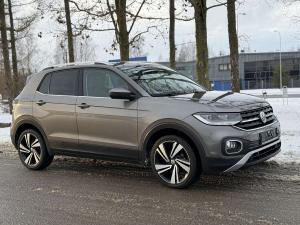 Grey Volkswagen T-Cross 2019 in Panevezys, with an engine capacity of 1.60 L and mileage of 140 thousand km for 14990 €, photo 15 on AUTOMOTO.COM.LV