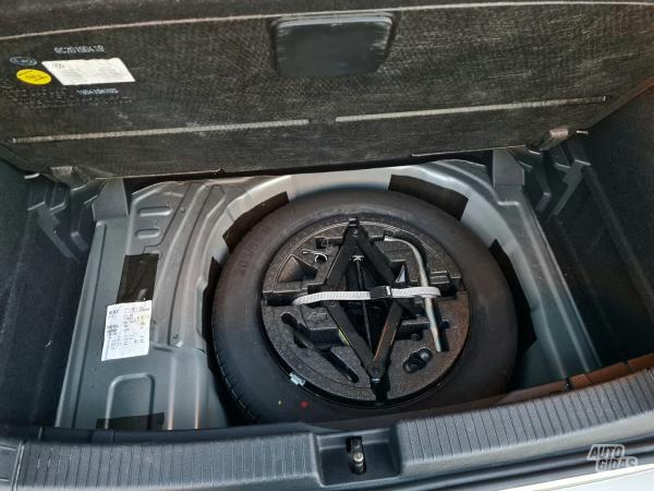 Grey Volkswagen T-Cross 2019 in Kaunas, with an engine capacity of 1.00 L and mileage of 176 thousand km for 13500 €, photo 10 on AUTOMOTO.COM.LV