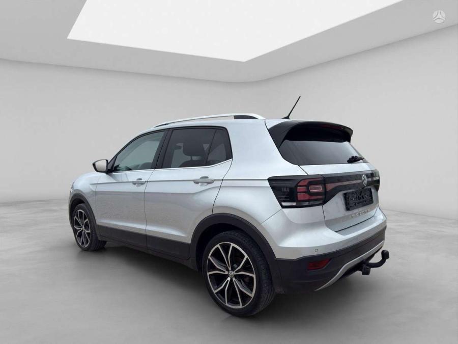 Серый Фольксваген T-Cross 2019 в Вильнюс, объемом двигателя 1.00 л и пробегом 198 тыс. км за 14890 €, фото 7 на AUTOMOTO.COM.LV