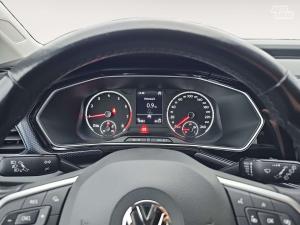 Grey Volkswagen T-Cross 2020 in Kaunas, with an engine capacity of 1.00 L and mileage of 78 thousand km for 21573 €, photo 13 on AUTOMOTO.COM.LV