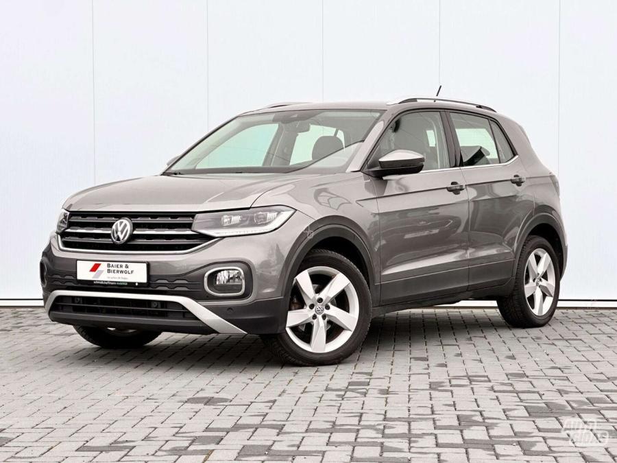 Grey Volkswagen T-Cross 2020 in Kaunas, with an engine capacity of 1.60 L and mileage of 69 thousand km for 22390 €, photo 8 on AUTOMOTO.COM.LV