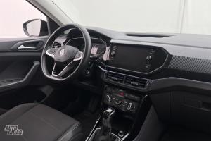 Pelēks Volkswagen T-Cross 2020 Kauņa, ar dzinēja tilpumu 0.00 L un nobraukumu 73 tūkst. km par 21957 €, foto 23 vietnē AUTOMOTO.COM.LV