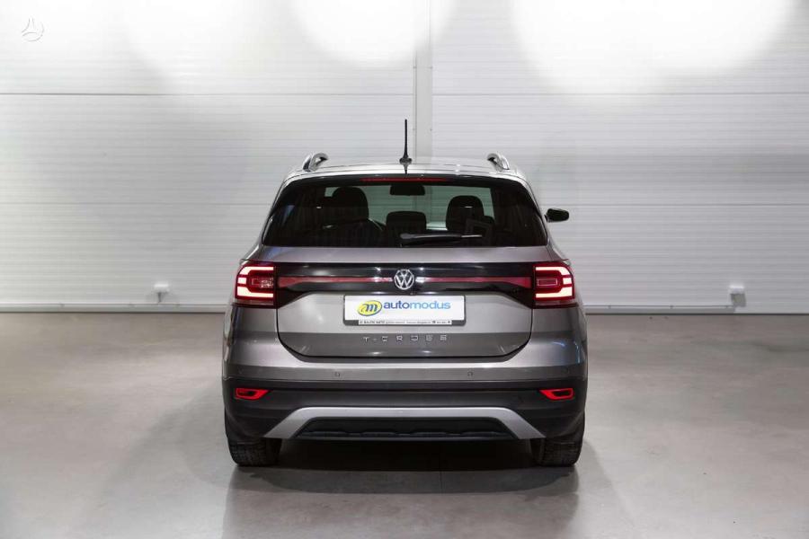 Pelēks Volkswagen T-Cross 2020 Klaipėda, ar dzinēja tilpumu 1.00 L un nobraukumu 123 tūkst. km par 15500 €, foto 6 vietnē AUTOMOTO.COM.LV