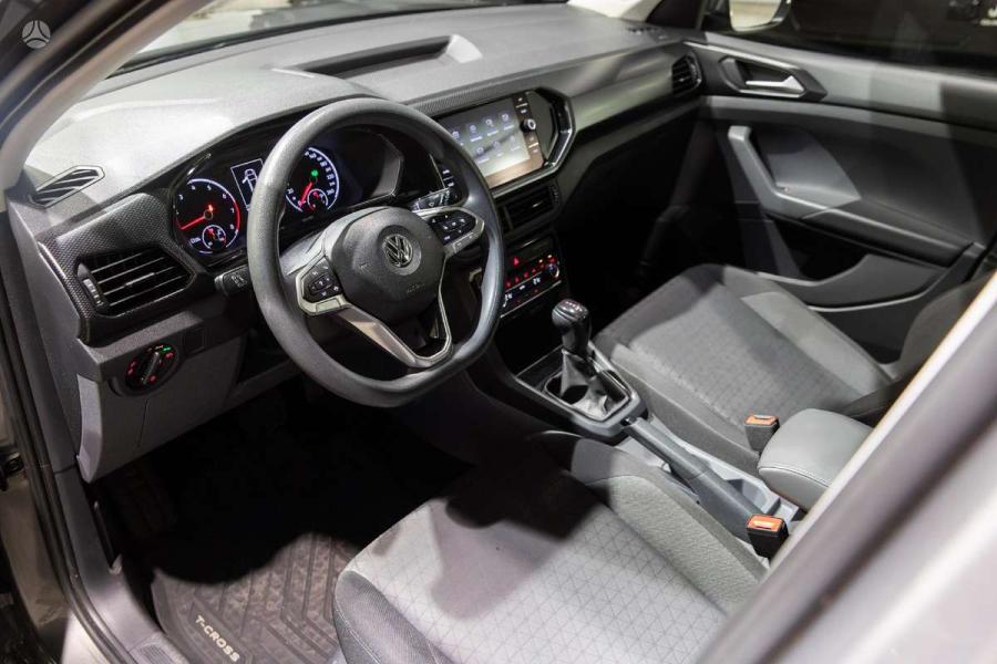 Pelēks Volkswagen T-Cross 2020 Klaipėda, ar dzinēja tilpumu 1.00 L un nobraukumu 123 tūkst. km par 15500 €, foto 11 vietnē AUTOMOTO.COM.LV