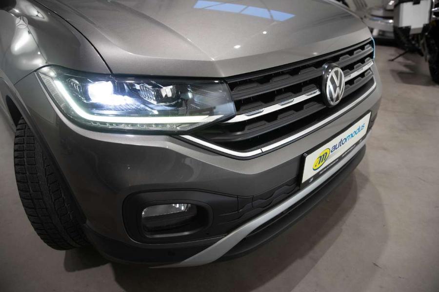 Pelēks Volkswagen T-Cross 2020 Klaipėda, ar dzinēja tilpumu 1.00 L un nobraukumu 123 tūkst. km par 15500 €, foto 24 vietnē AUTOMOTO.COM.LV