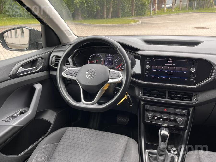 Серый Фольксваген T-Cross 2020 в Елгава, объемом двигателя 1.00 л и пробегом 129 тыс. км за 13590 €, фото 15 на AUTOMOTO.COM.LV