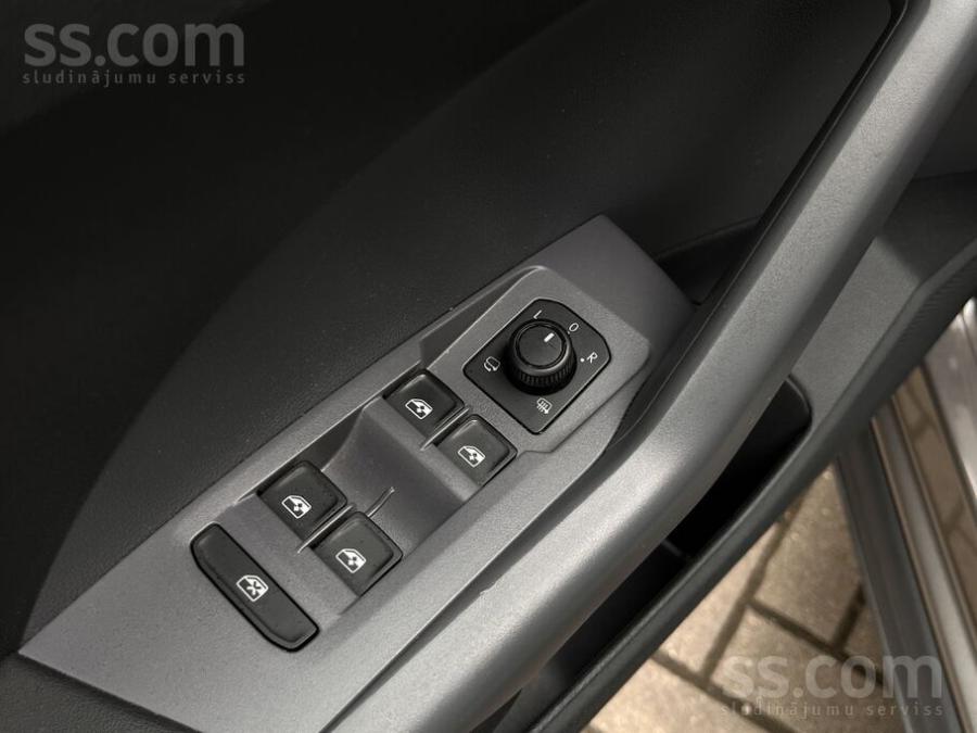 Серый Фольксваген T-Cross 2020 в Елгава, объемом двигателя 1.00 л и пробегом 129 тыс. км за 13590 €, фото 16 на AUTOMOTO.COM.LV