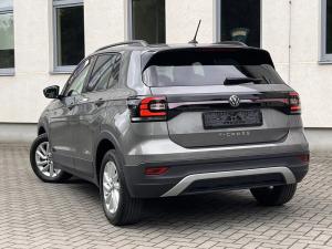 Grey Volkswagen T-Cross 2020 in Jelgava, with an engine capacity of 1.00 L and mileage of 129 thousand km for 13590 €, photo 6 on AUTOMOTO.COM.LV