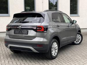 Grey Volkswagen T-Cross 2020 in Jelgava, with an engine capacity of 1.00 L and mileage of 129 thousand km for 13590 €, photo 7 on AUTOMOTO.COM.LV