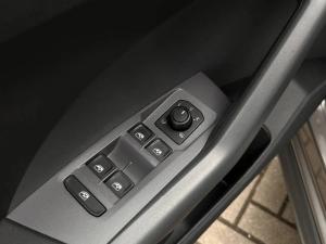 Grey Volkswagen T-Cross 2020 in Jelgava, with an engine capacity of 1.00 L and mileage of 129 thousand km for 13590 €, photo 16 on AUTOMOTO.COM.LV