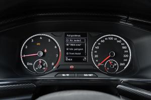 Pelēks Volkswagen T-Cross 2020 Rīga, ar dzinēja tilpumu 1.00 L un nobraukumu 69 tūkst. km par 13950 €, foto 13 vietnē AUTOMOTO.COM.LV