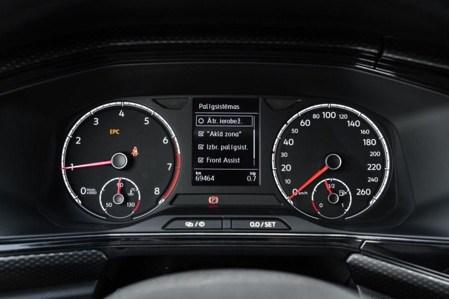 Pelēks Volkswagen T-Cross 2020 Rīga, ar dzinēja tilpumu 1.00 L un nobraukumu 69 tūkst. km par 13950 €, foto 13 vietnē AUTOMOTO.COM.LV