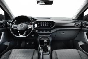 Pelēks Volkswagen T-Cross 2020 Rīga, ar dzinēja tilpumu 1.00 L un nobraukumu 69 tūkst. km par 13950 €, foto 24 vietnē AUTOMOTO.COM.LV